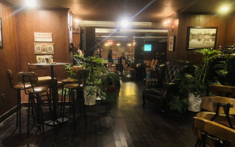Cafe Bar Escape: Trải Nghiệm Độc Đáo Cho Người Yêu Thích Cafe